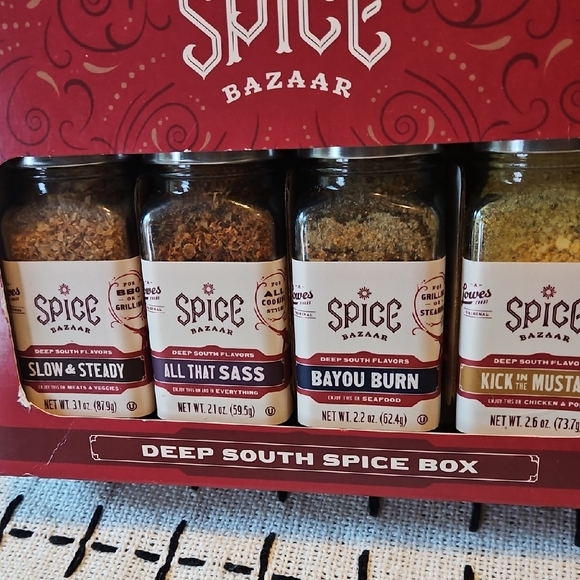 Spice Bazaar by Lowes Foods | Kitchen | Nwot Spice Bazaar Deep South ...